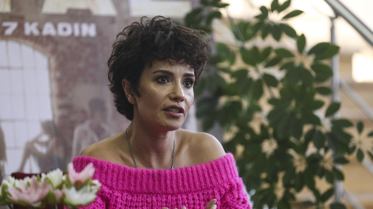 Songül Öden eşiyle nasıl tanıştıklarını anlattı!