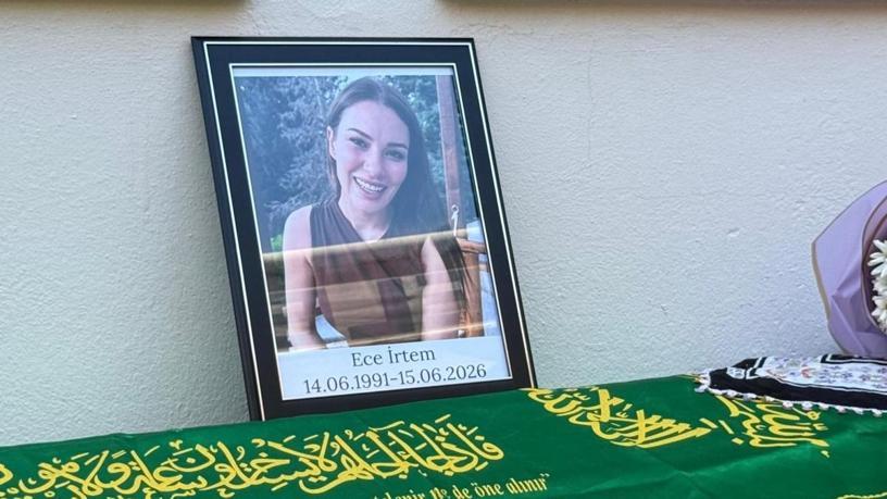 Ece İrtem'in cenazesi Kuşadası Hanım Camii'ne getirildi